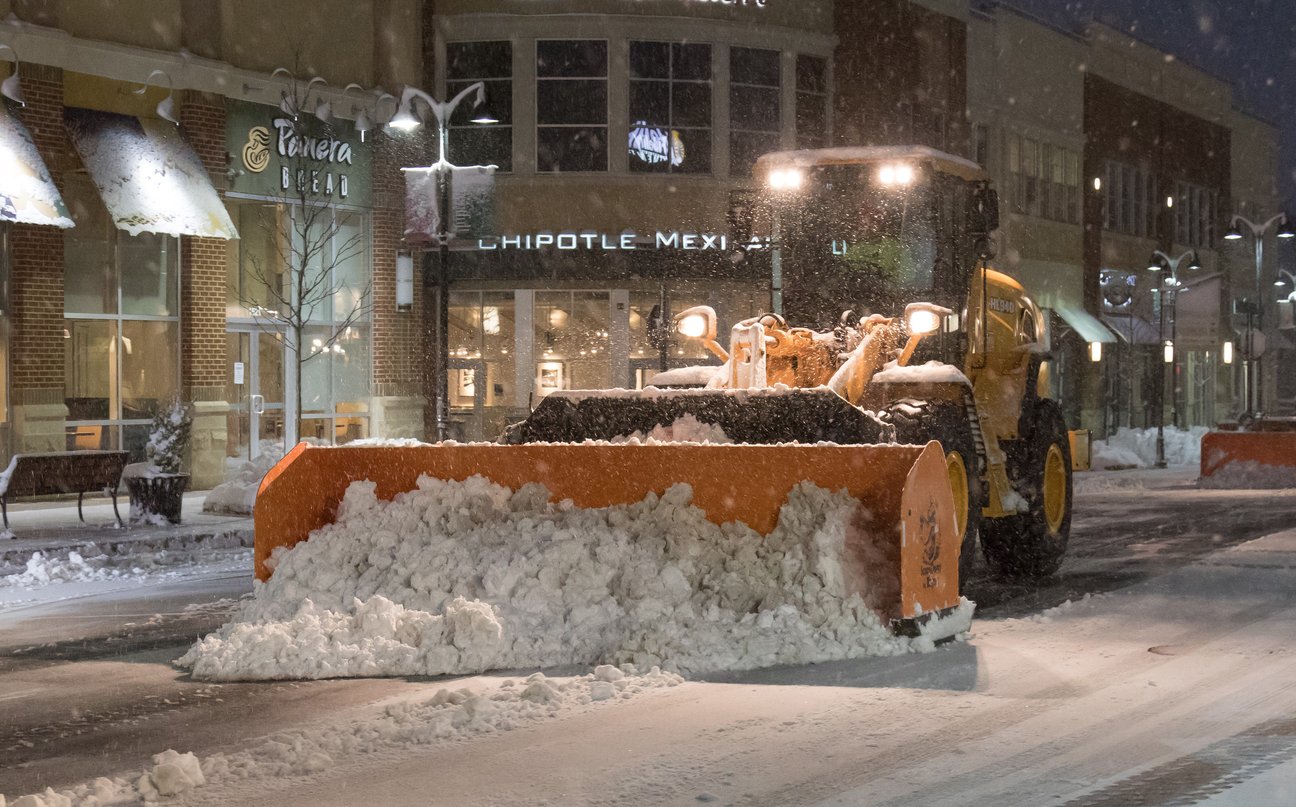 Snow Removal & Snow Plowing Services Chicago IL, Denver CO, New York NY ...